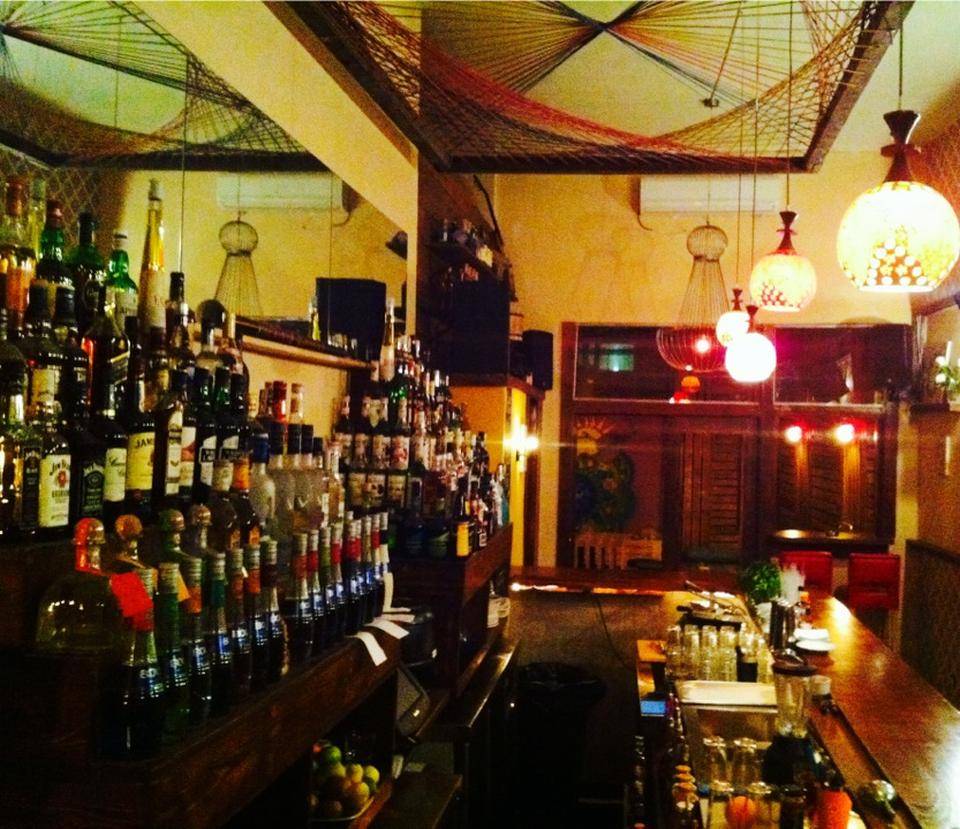 Happening Hippies Bar