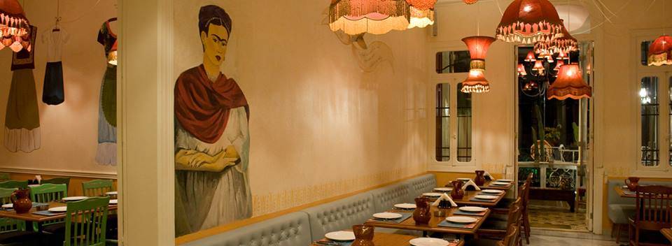 Live Fridays at Frida