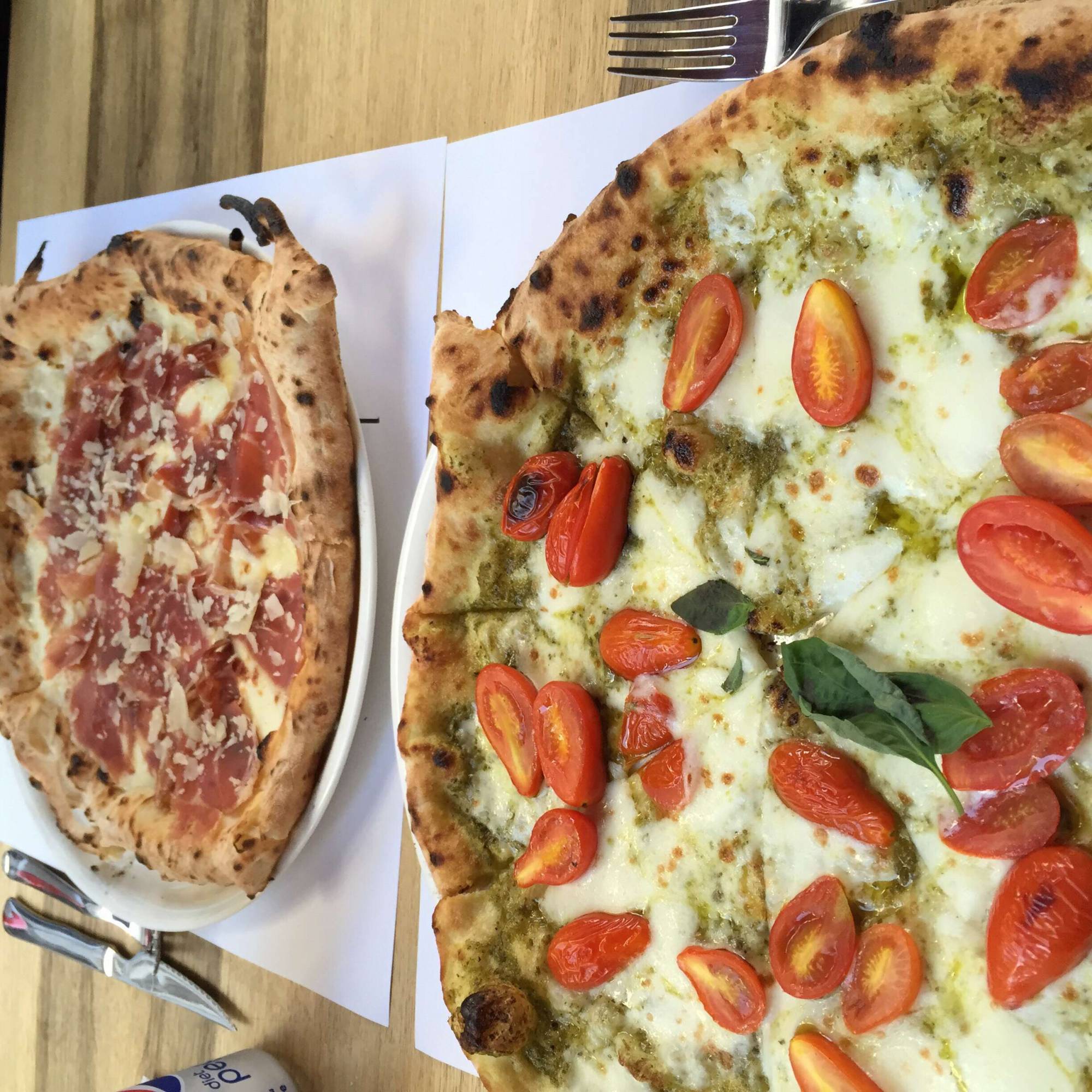 La Pizzaria