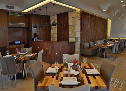 Maison M Restaurant