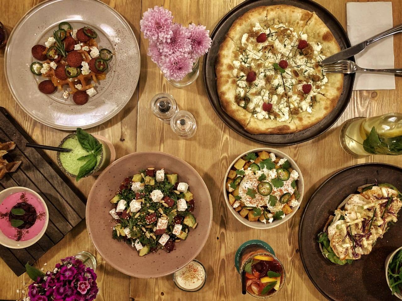 5 Reasons We're Head Over Heels For This Hamra Spot