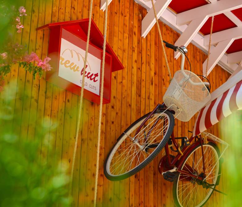 Crew Hut Released The Perfect Light Treat And We Love It!