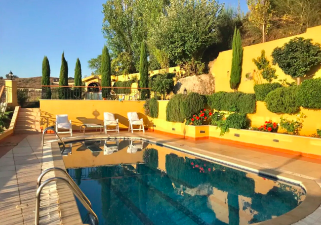 7 Airbnbs With Pools You Can Rent Out In Lebanon