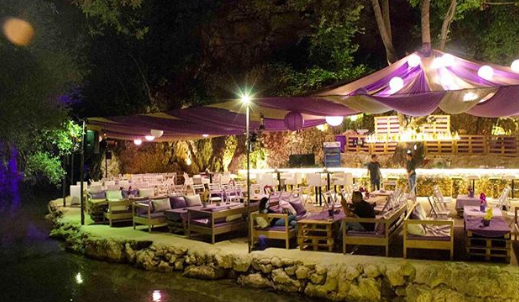 Check Out Lebanon's Very First Riverside Lounge Bar