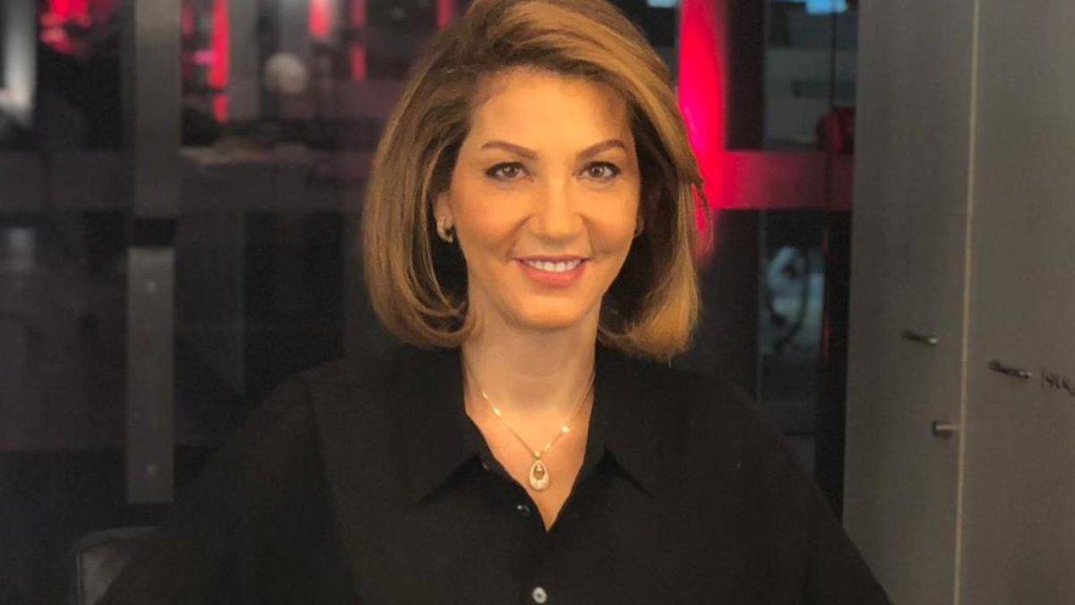 Dima Jamali Posts Hilarious Video Of Her "Accomplishments" And Gets Roasted