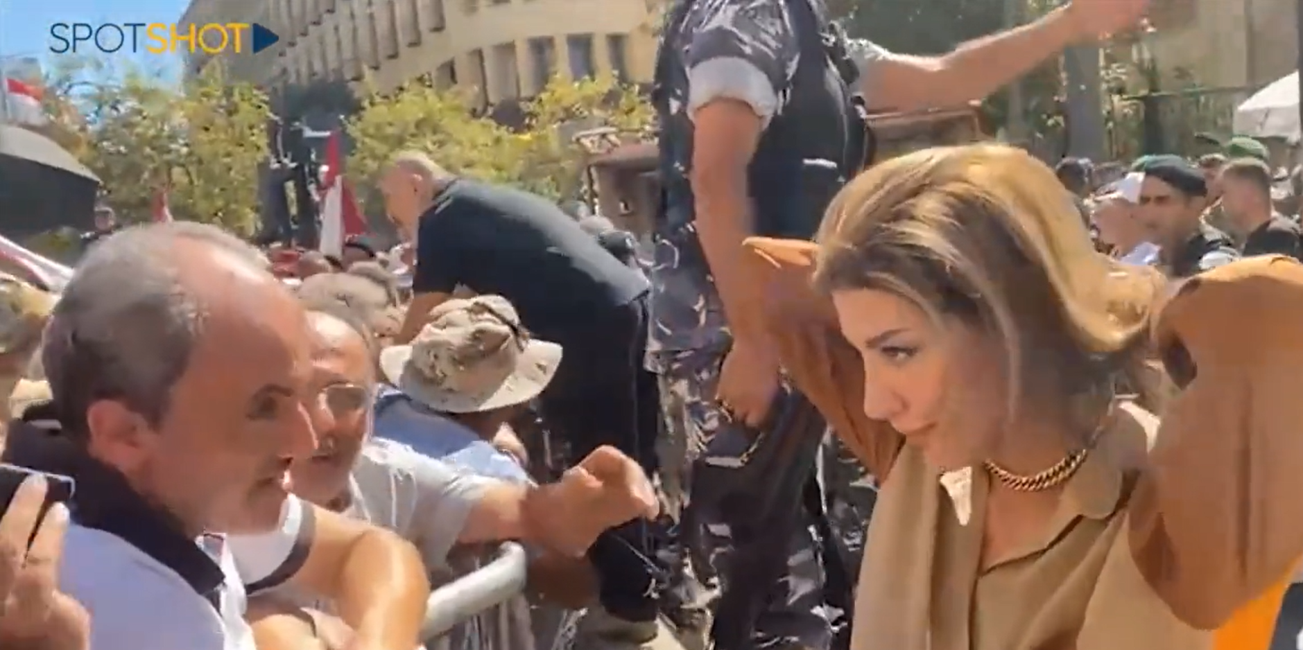 MP Paula Yacobian Hands Over Necklace In Bizarre Video