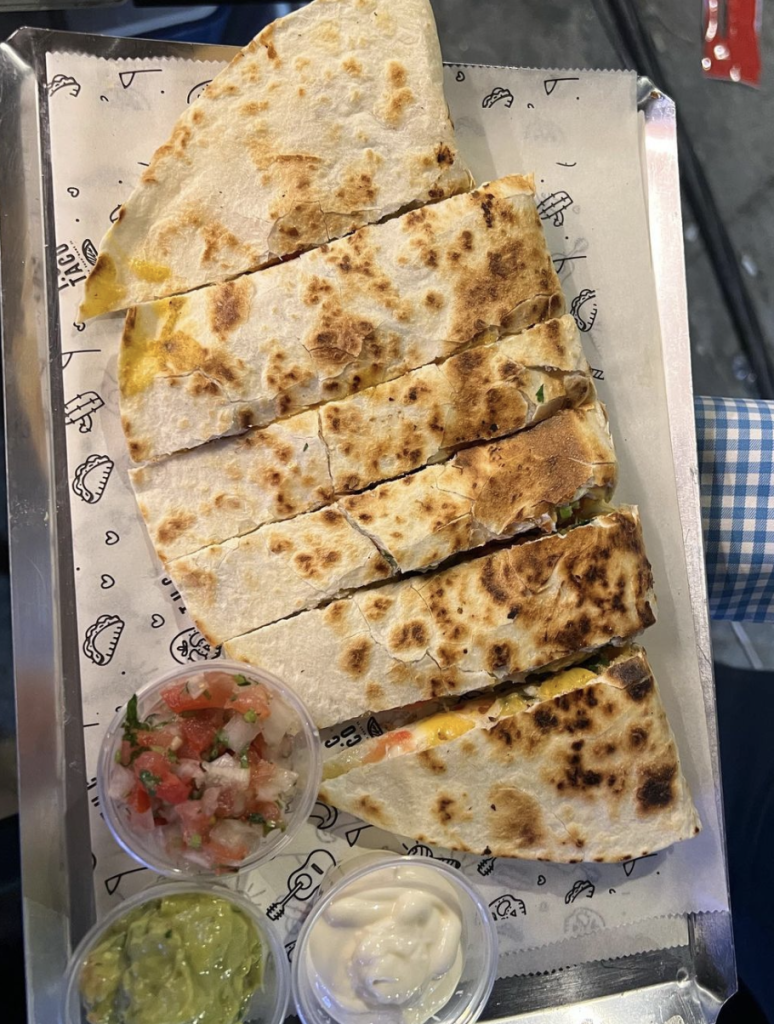 7 Things To Eat In Beirut When You're Hungry And Indecisive