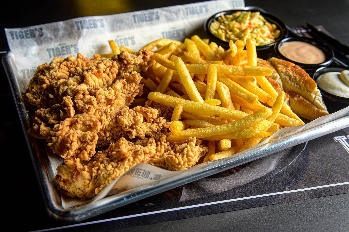 8 Of The Best Spots For Crispy Chicken In Beirut