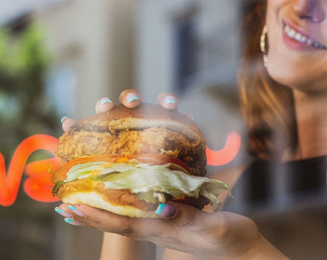 Mom Burger Arrives In Mar Mikhael With A Gourmet Twist » Beirut.com