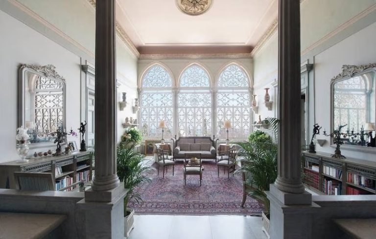 Sursock's Magnificent Palaces And The Story Of Beirut's 7 Families ...