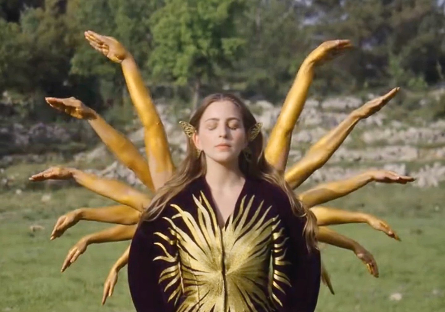 Lebanese Designer Collabs With Mayyas In New Collection » Beirut.com