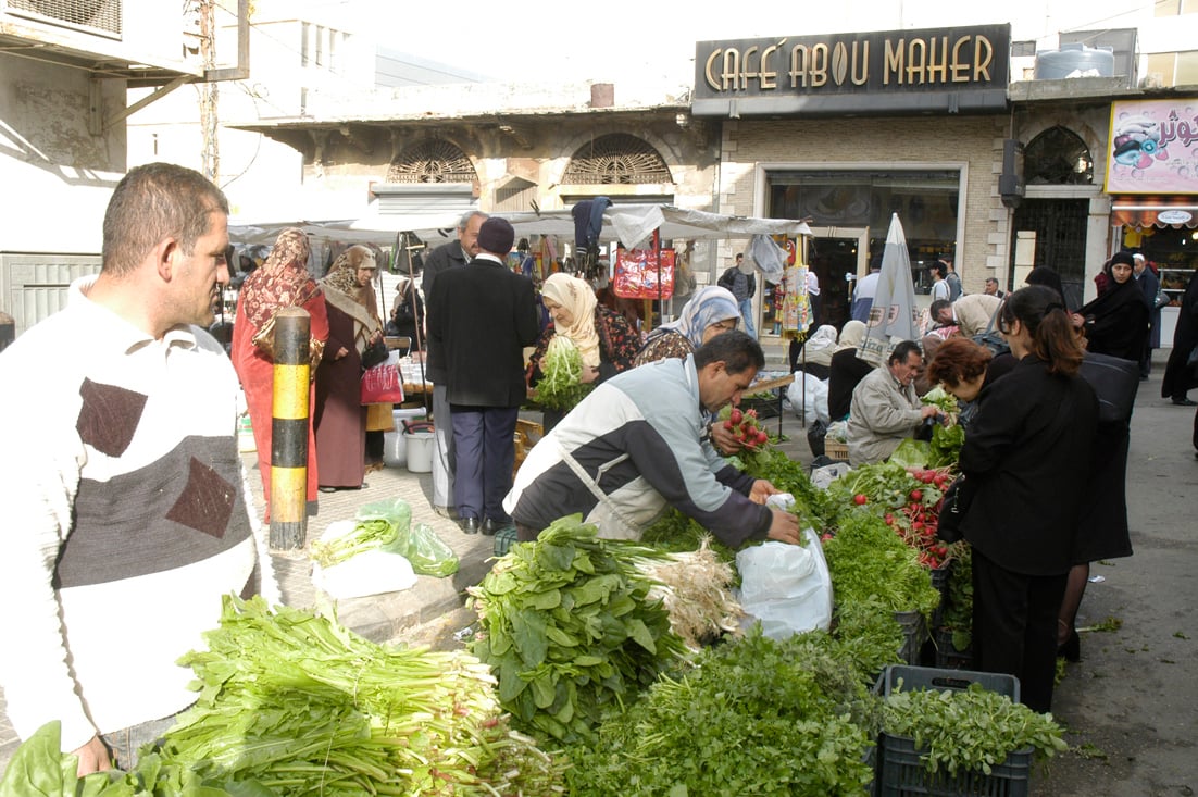 Violent Airstrikes Destroy Historic Souk in Nabatieh » Beirut.com